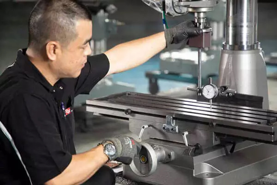 Mill Drill Cleaning & Lubrication | Rong Fu